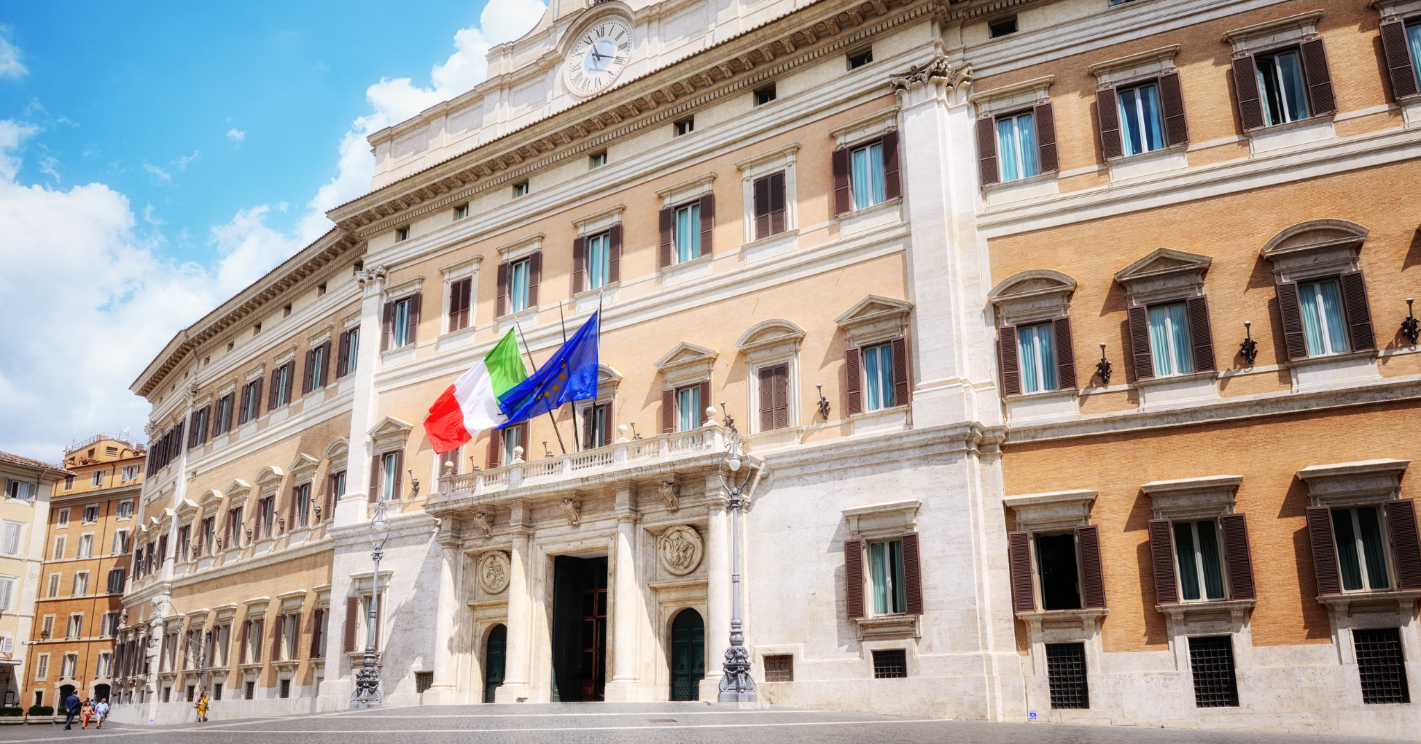 The Italian Government in Crisis: An Analysis on the Fall of the Draghi ...